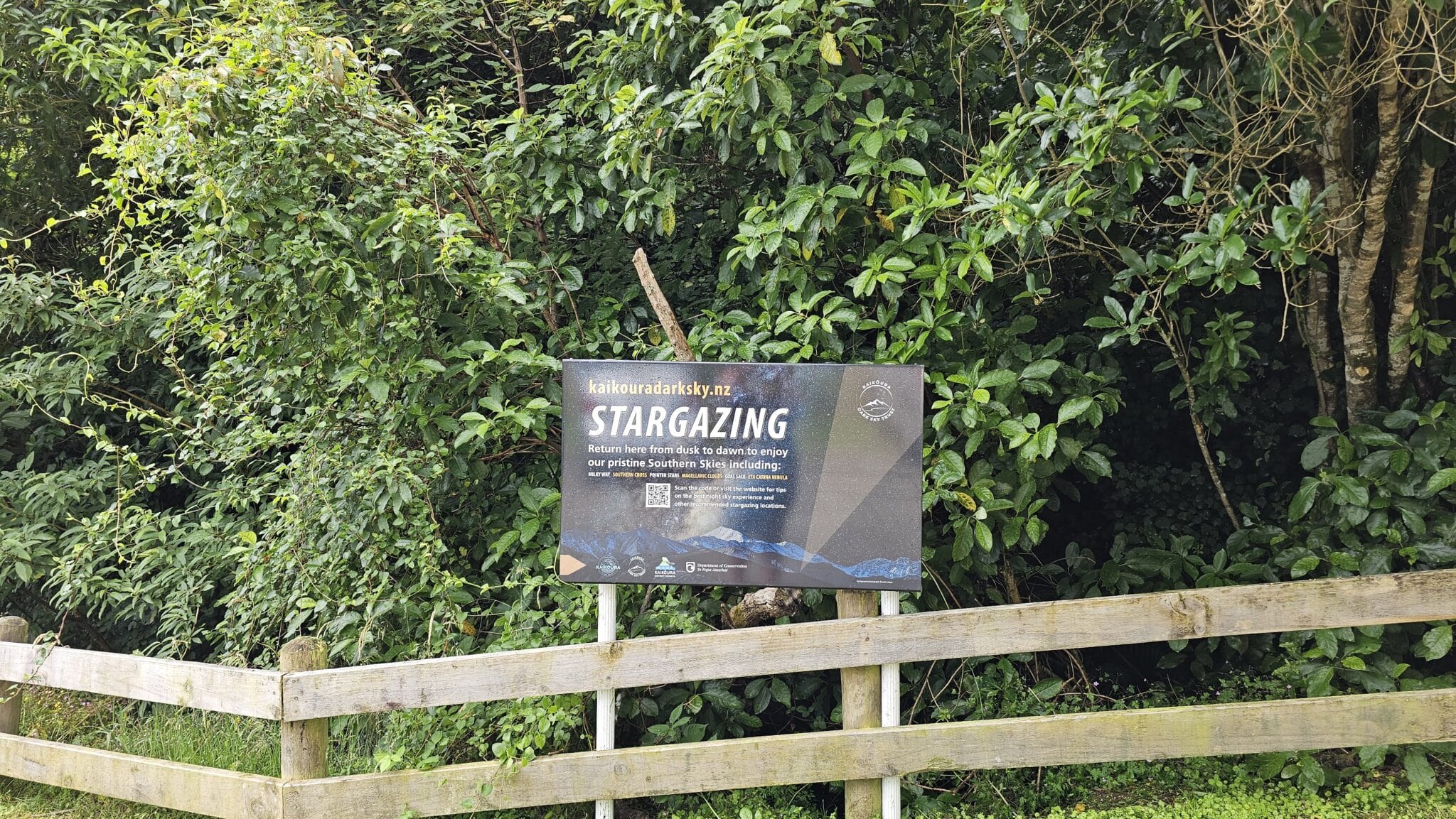 Stargazing signs help promote the enjoyment of our night sky - Kaikōura ...
